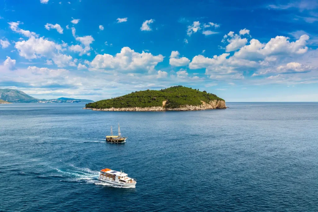 Island Hopping Tours: Explore Paradise